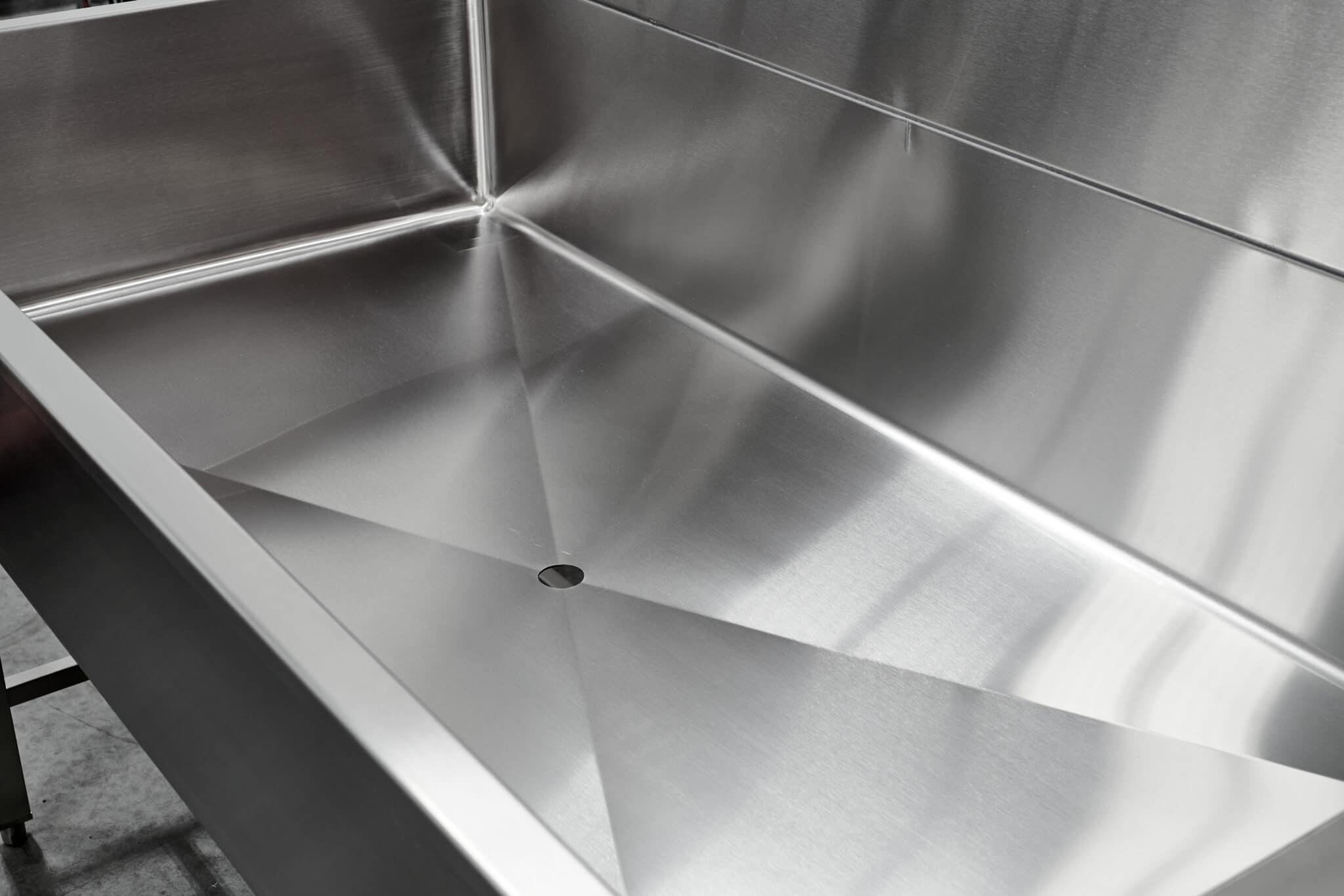 Cleanroom Sinks - Carolina Mechanical Services, Inc